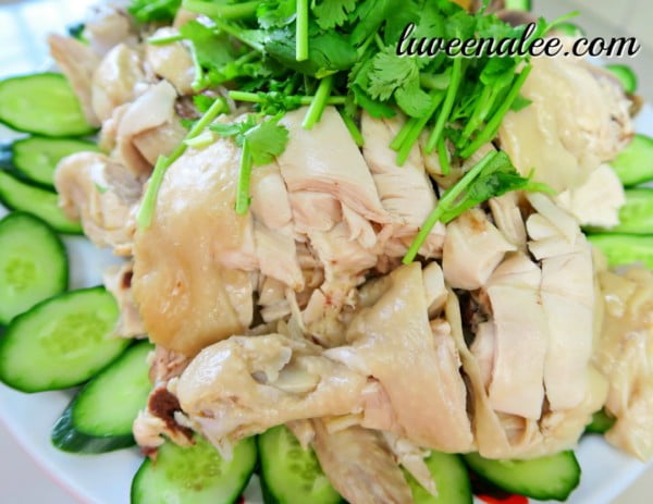 Chinese Poached Chicken Recipe - White Cut Chicken Recipe 白切鷄 - Luveena Lee